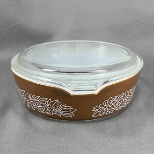 Pyrex | Kitchen | Vintage Pyrex 47b Woodland Baking Casserole Dish Bowl ...